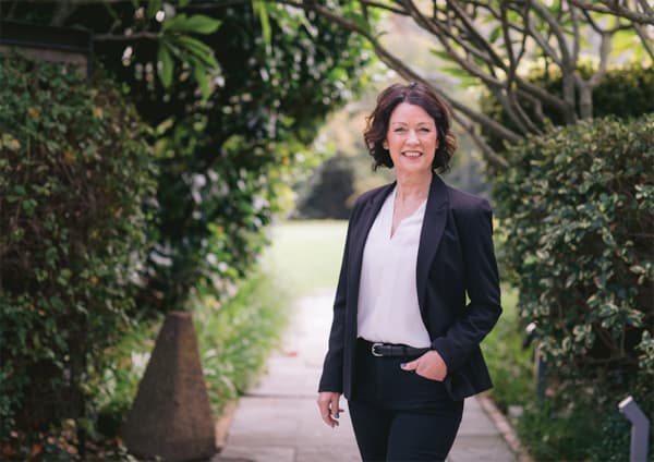 Debbie Chalmers | Southern Suburbs | Pam Golding Properties