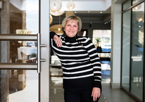 Debbie Lambert | uMhlanga | Pam Golding Properties
