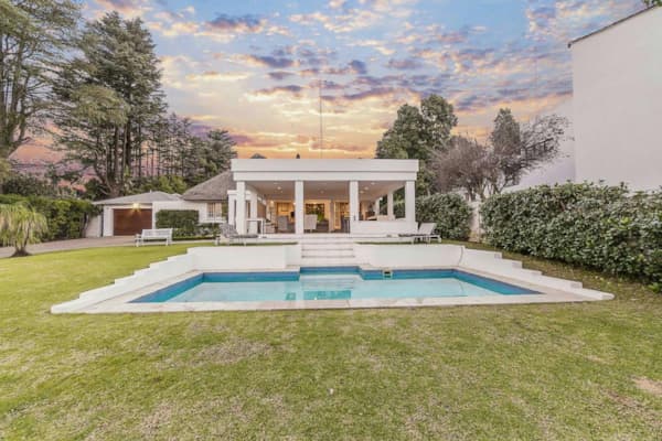 Brenda Courtney | Hyde Park | Pam Golding Properties