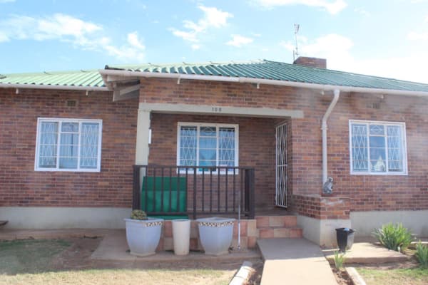 Despatch Apartments and Houses To Rent - Pam Golding Properties