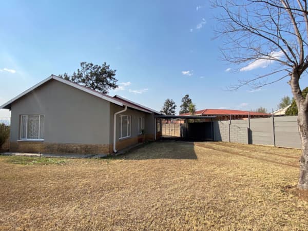 3 Bedroom House For Sale | Richview | 1NW1543996 | Pam Golding Properties