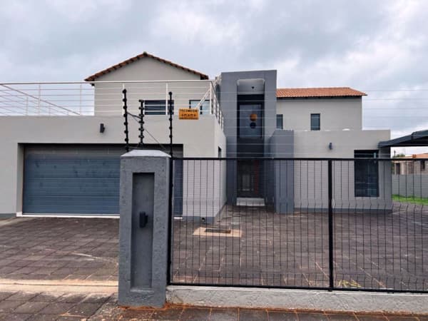 Sentlhane (Botswana) 4 Bedroom Houses To Rent Long Term - Pam Golding ...