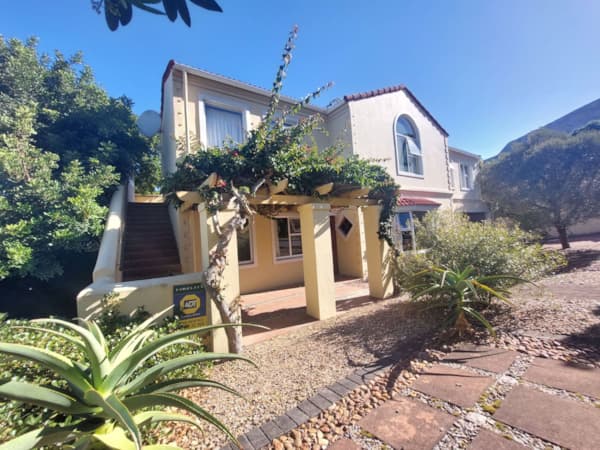 32 Hermanus Property and Houses For Sale - Pam Golding Properties