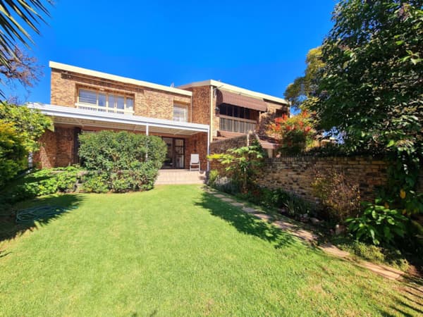 504 Sandton Property and Houses For Sale - Pam Golding Properties