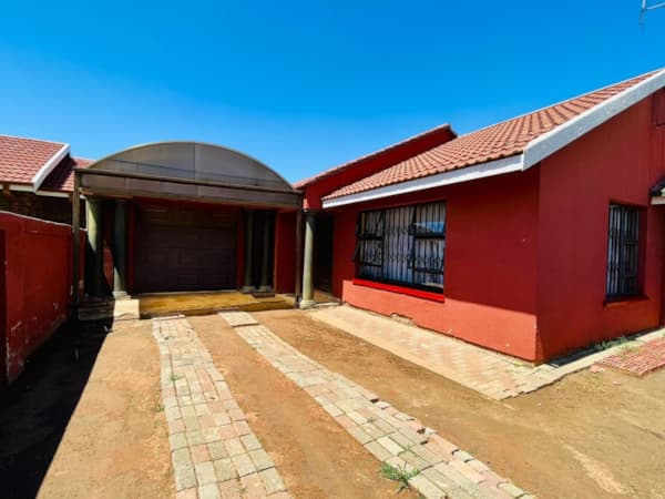 1 Sebokeng Zone 14 Property and Houses For Sale - Pam Golding Properties