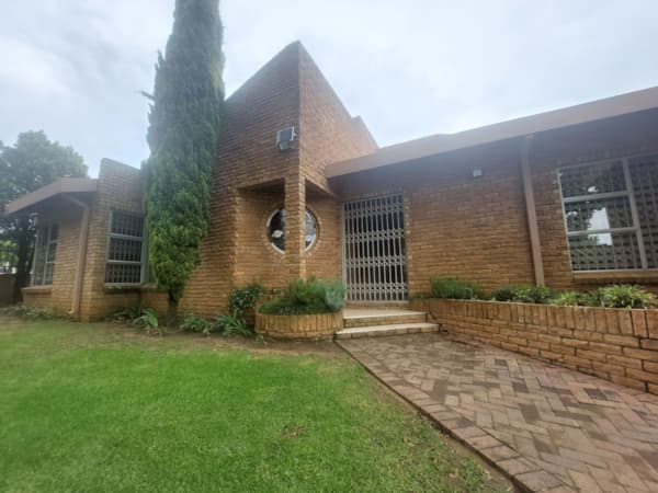 4 Bedroom House For Sale | Panorama (Bethlehem) | 1BTH1603544 | Pam ...