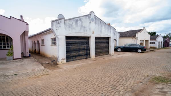 7 Harare (Zimbabwe) Secure/Gated Property and Houses For Sale - Pam ...