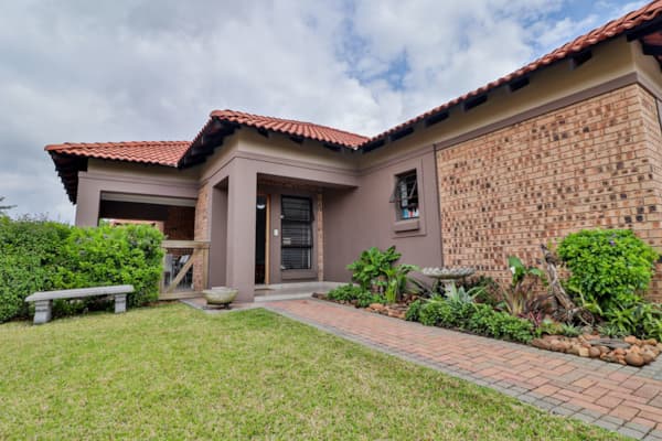 58 Nelspruit (Mbombela) Secure/Gated Property and Houses For Sale - Pam ...