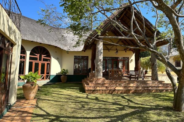 Matabeleland (Zimbabwe) 3 Bedroom Houses For Sale - Pam Golding Properties