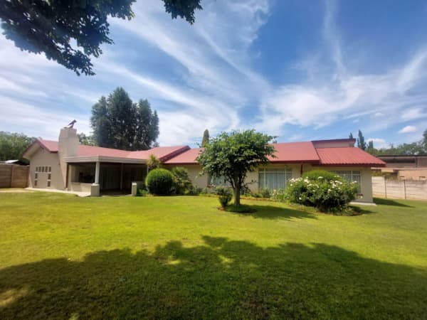 4 Bedroom House For Sale | Panorama (Bethlehem) | 1BTH1637702 | Pam ...