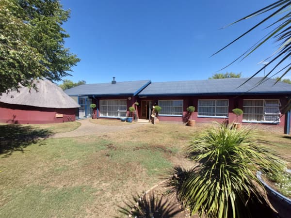 4 Bedroom House For Sale | Panorama (Bethlehem) | 1BTH1649859 | Pam ...