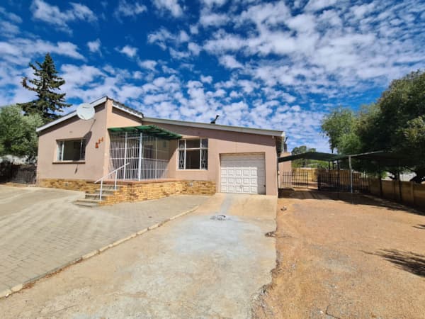 77 Boland (Winelands) Farms For Sale - Pam Golding Properties