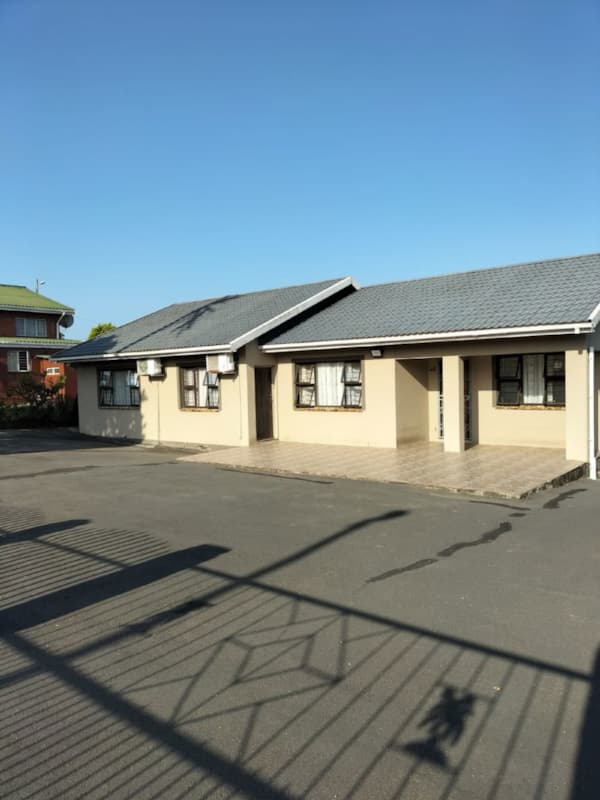 12 Park Rynie Property and Houses For Sale - Pam Golding Properties