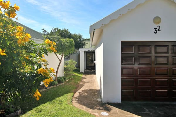 2 Bedroom Retirement Home For Sale | Port Alfred | 1PF1656820 | Pam ...