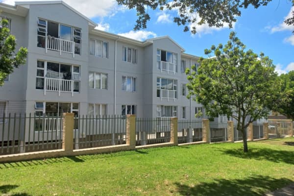 69 Grahamstown (Makhanda) Flats / Apartments To Rent - Pam Golding ...