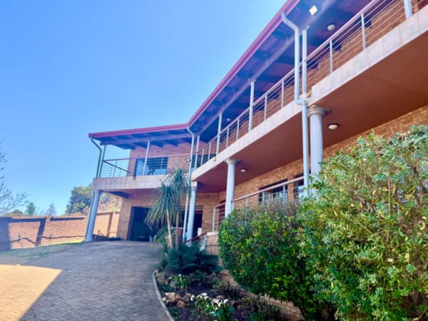 5 Bedroom Double-storey House For Sale | Bronkhorstbaai | PRN1672786 ...