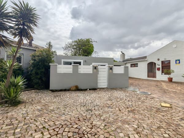 7 Edgemead Property and Houses For Sale - Pam Golding Properties