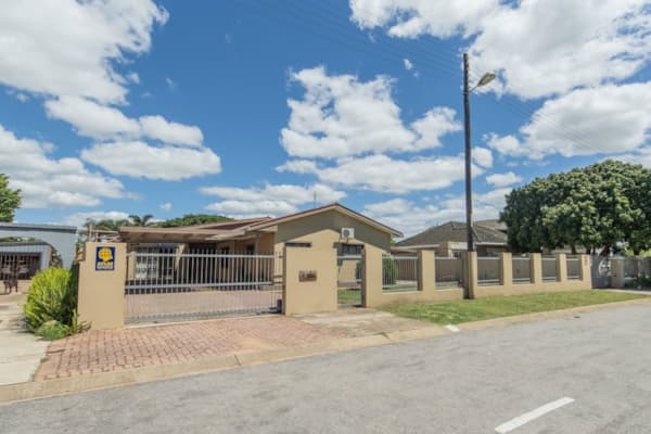 1 Despatch Apartments and Houses To Rent - Pam Golding Properties
