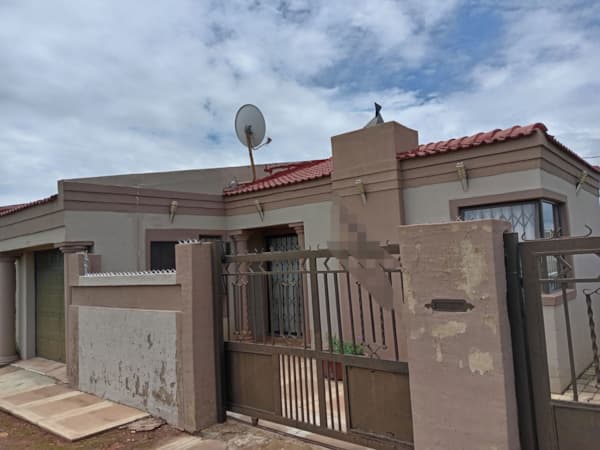 3 Bedroom House For Sale | Evaton | 1VT1685803 | Pam Golding Properties