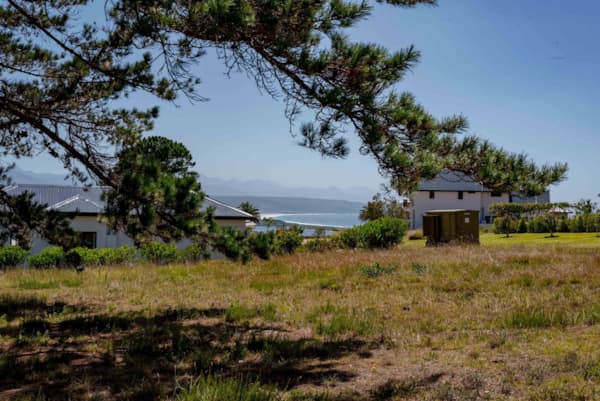 886 m2 Residential Vacant Land For Sale | Baron View | 1KG1687260 | Pam ...