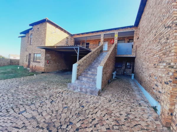 2 Bedroom House For Sale | Bank Assisted Sale by ABSA | Greenhills ...